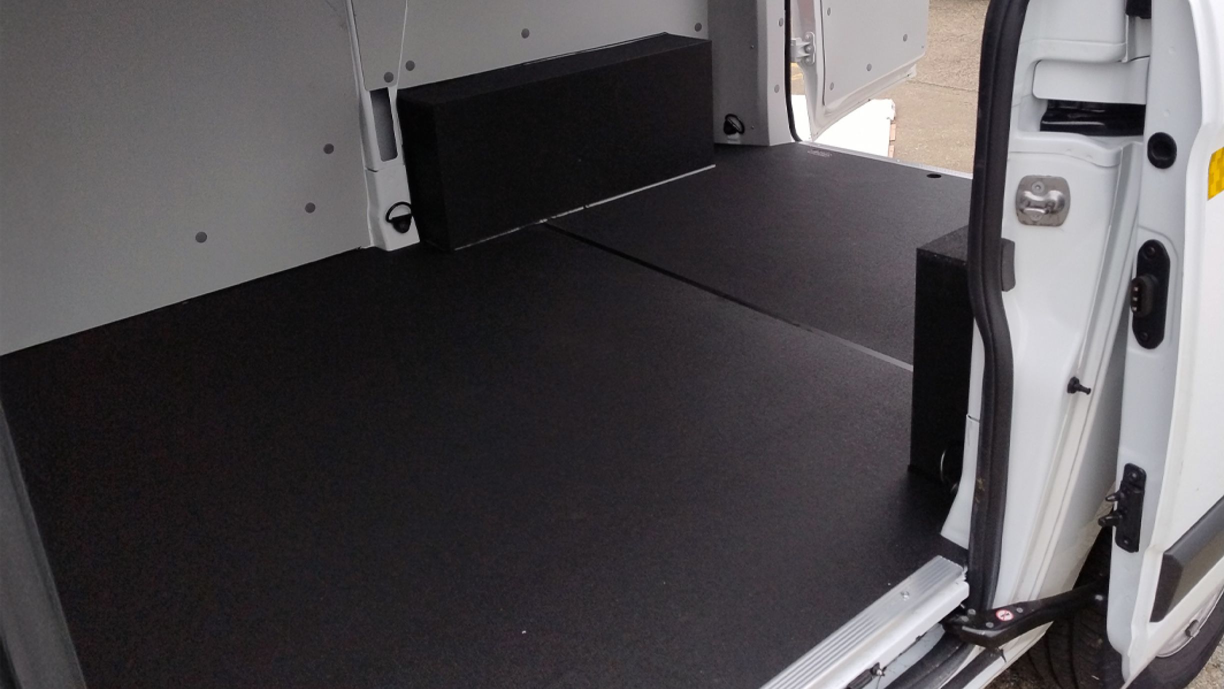Legend™ Lining | ProtectAVan